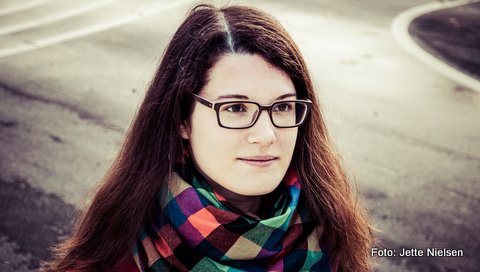 Mor på sparsom tid - Outsideren